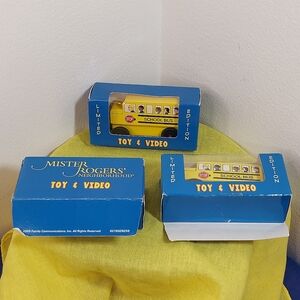 Anchor Bay Entertainment | Toys | Mr Rogers Neighborhood Lot Of 3 Toy ...